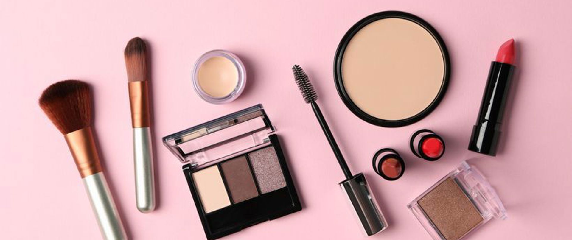 Bilmeniz Gereken Makyaj Malzemeleri ve İsimleri