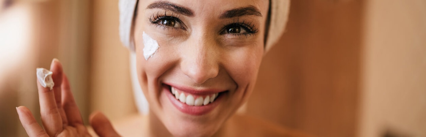 Dermatologların Önerdiği Yüz Kremleri